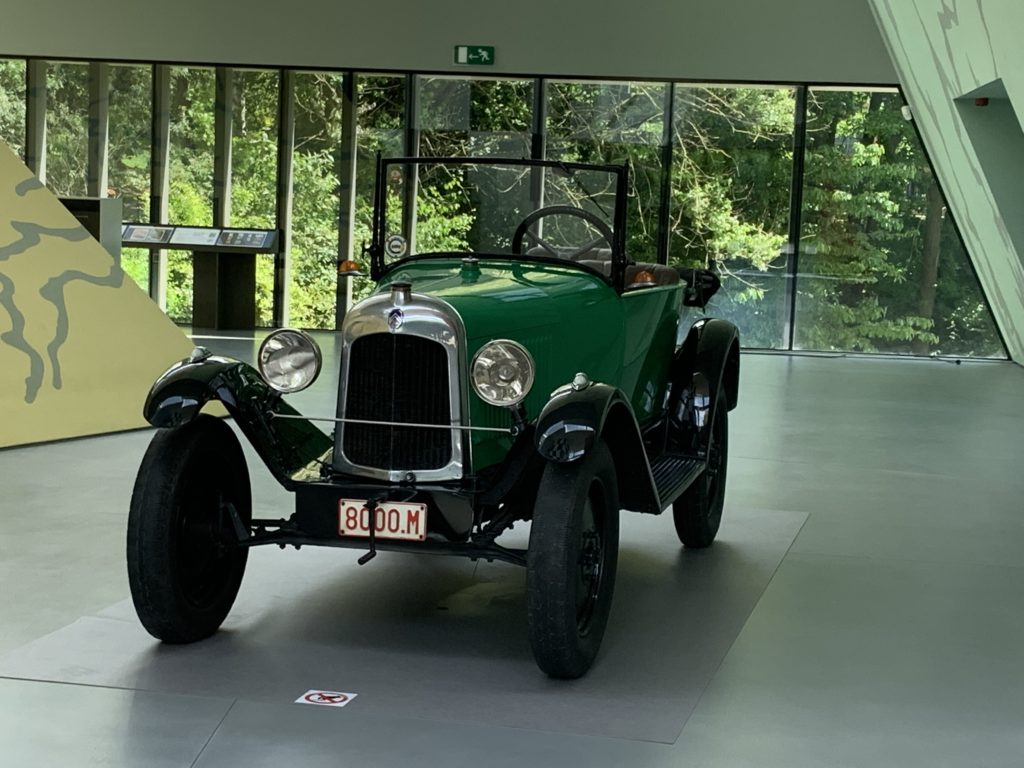 Des Morgan au pays de Tintin (15/05/2022) – Morgan Club de France